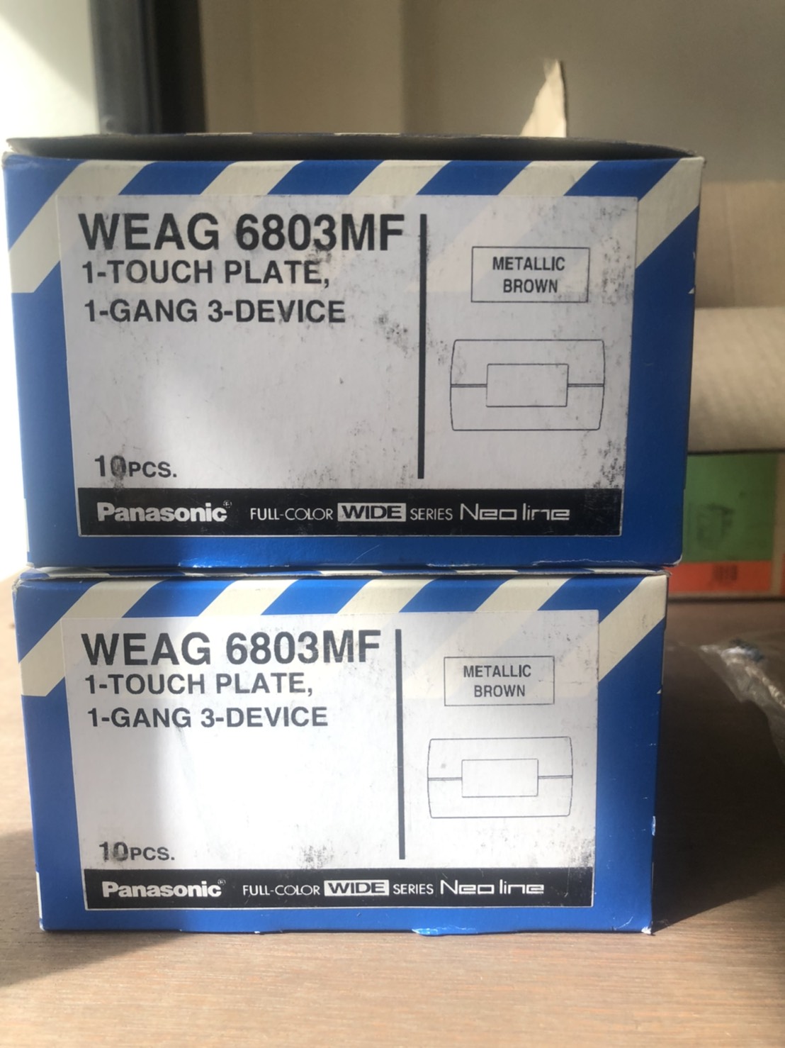 Panasonic หน้ากากพลาสติก 3 ช่อง รุ่น WEAG 6803 MF - บจก. ทีเอ็นเค อิเล็คทริค ซัพพลาย - ThaiPick